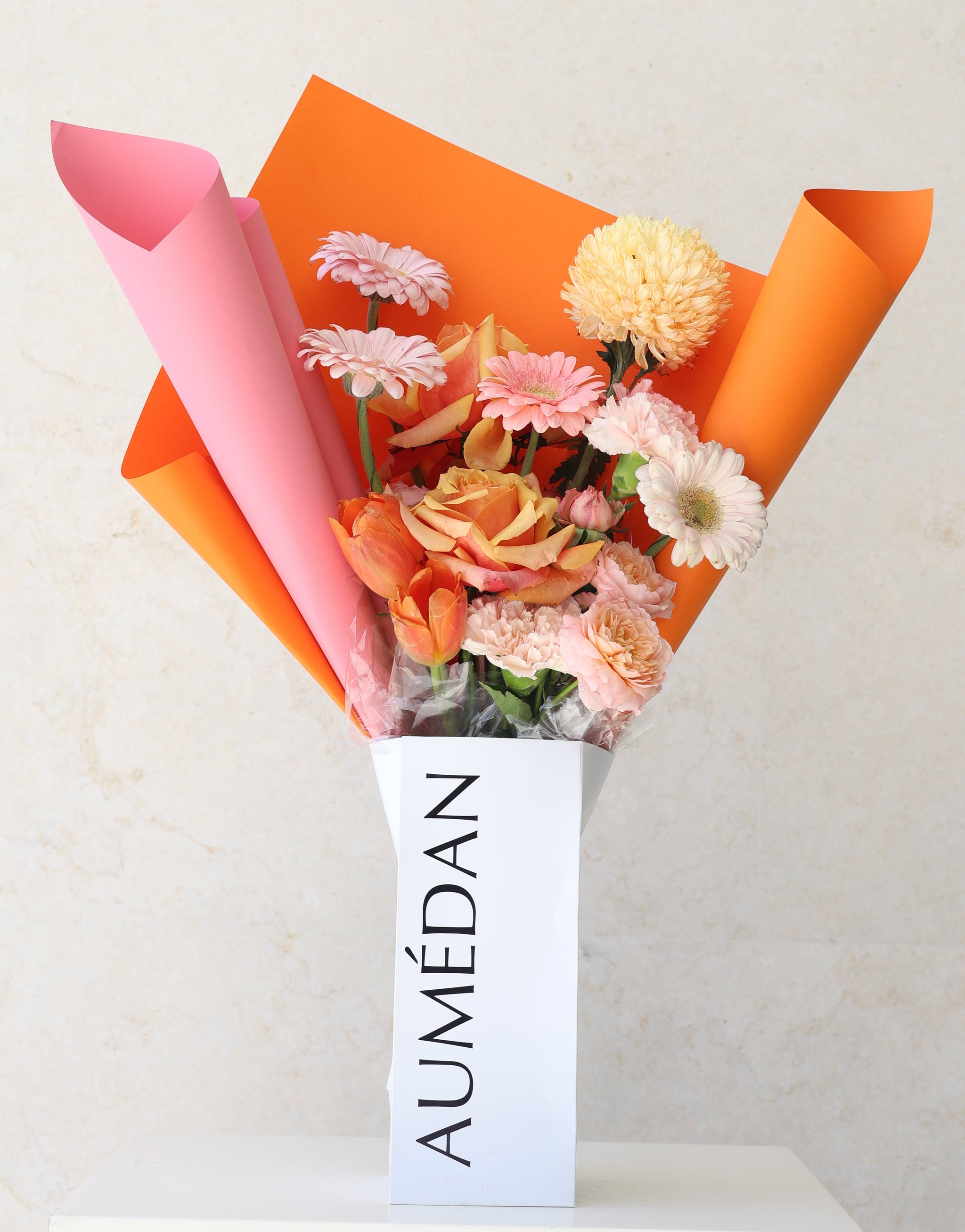 BLUSHING BLOOM - HAND BOUQUET